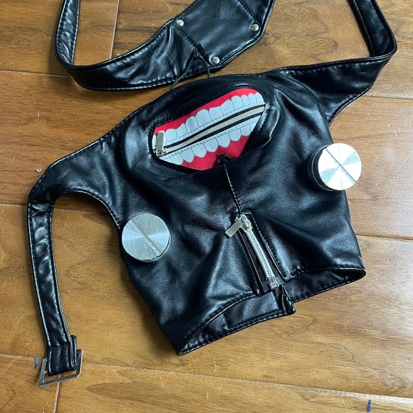 Other | New Anime Tokyo Ghoul Cosplay Prop Zipper Pu Adjustable Mask ...